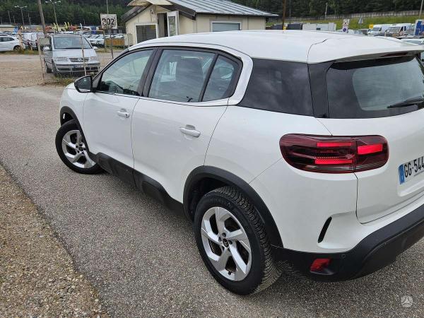 Balts Citroen C5 Aircross 2022 Viļņa, ar dzinēja tilpumu 1.50 L un nobraukumu 191 tūkst. km par 12826 €, foto 7 vietnē AUTOMOTO.COM.LV
