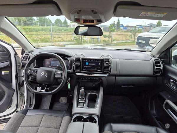 White Citroen C5 Aircross 2022 in Taurage, with an engine capacity of 1.50 L and mileage of 267 thousand km for 9500 €, photo 10 on AUTOMOTO.COM.LV