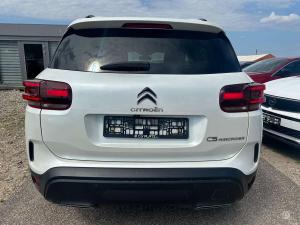 White Citroen C5 Aircross 2022 in Vilnius, with an engine capacity of 1.20 L and mileage of 62 thousand km for 17390 €, photo 10 on AUTOMOTO.COM.LV