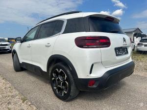 White Citroen C5 Aircross 2022 in Vilnius, with an engine capacity of 1.20 L and mileage of 62 thousand km for 17390 €, photo 11 on AUTOMOTO.COM.LV
