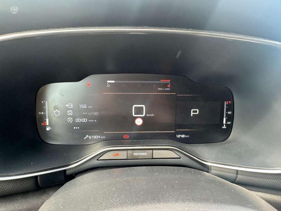 White Citroen C5 Aircross 2022 in Vilnius, with an engine capacity of 1.20 L and mileage of 62 thousand km for 17390 €, photo 28 on AUTOMOTO.COM.LV