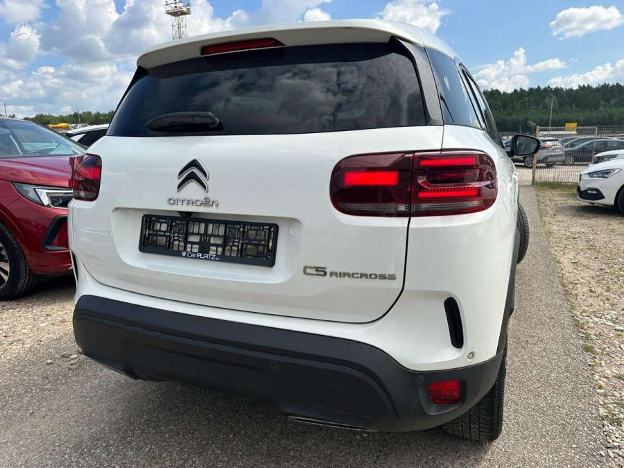 White Citroen C5 Aircross 2022 in Vilnius, with an engine capacity of 1.50 L and mileage of 217 thousand km for 14990 €, photo 12 on AUTOMOTO.COM.LV