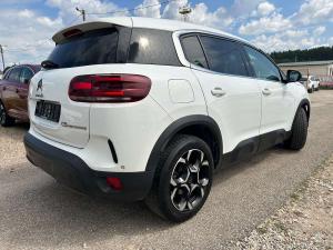 White Citroen C5 Aircross 2022 in Vilnius, with an engine capacity of 1.50 L and mileage of 217 thousand km for 14990 €, photo 13 on AUTOMOTO.COM.LV
