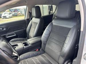 White Citroen C5 Aircross 2022 in Vilnius, with an engine capacity of 1.50 L and mileage of 217 thousand km for 14990 €, photo 15 on AUTOMOTO.COM.LV
