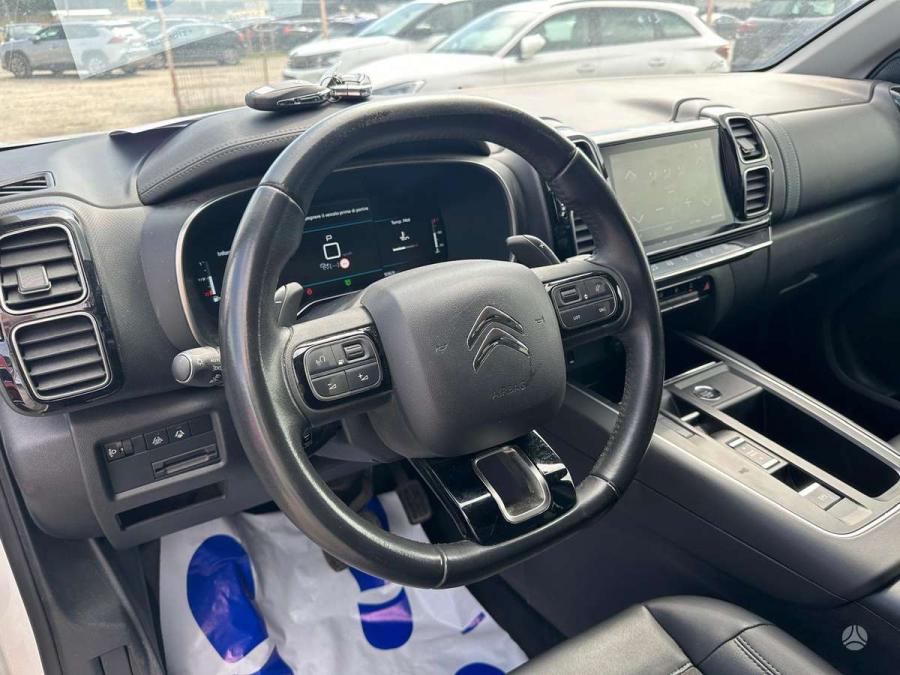 White Citroen C5 Aircross 2022 in Vilnius, with an engine capacity of 1.50 L and mileage of 217 thousand km for 14990 €, photo 23 on AUTOMOTO.COM.LV