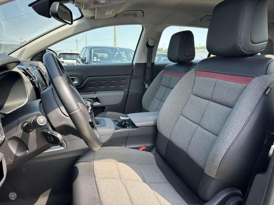 Balts Citroen C5 Aircross 2022 Viļņa, ar dzinēja tilpumu 1.20 L un nobraukumu 165 tūkst. km par 11131 €, foto 12 vietnē AUTOMOTO.COM.LV
