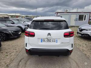 White Citroen C5 Aircross 2022 in Vilnius, with an engine capacity of 1.50 L and mileage of 148 thousand km for 15488 €, photo 6 on AUTOMOTO.COM.LV
