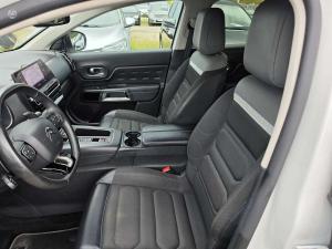 White Citroen C5 Aircross 2022 in Vilnius, with an engine capacity of 1.50 L and mileage of 148 thousand km for 15488 €, photo 11 on AUTOMOTO.COM.LV