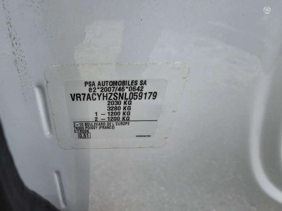 White Citroen C5 Aircross 2022 in Vilnius, with an engine capacity of 1.50 L and mileage of 148 thousand km for 15488 €, photo 21 on AUTOMOTO.COM.LV