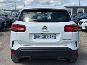 White Citroen C5 Aircross 2022 in Vilnius, with an engine capacity of 1.20 L and mileage of 146 thousand km for 11736 €, photo 6 on AUTOMOTO.COM.LV