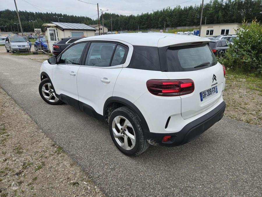 Белый Ситроен C5 Aircross 2022 в Вильнюс, объемом двигателя 1.50 л и пробегом 163 тыс. км за 13673 €, фото 7 на AUTOMOTO.COM.LV