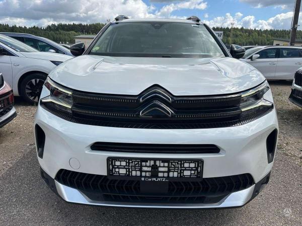Белый Ситроен C5 Aircross 2022 в Вильнюс, объемом двигателя 1.50 л и пробегом 147 тыс. км за 16390 €, фото 4 на AUTOMOTO.COM.LV