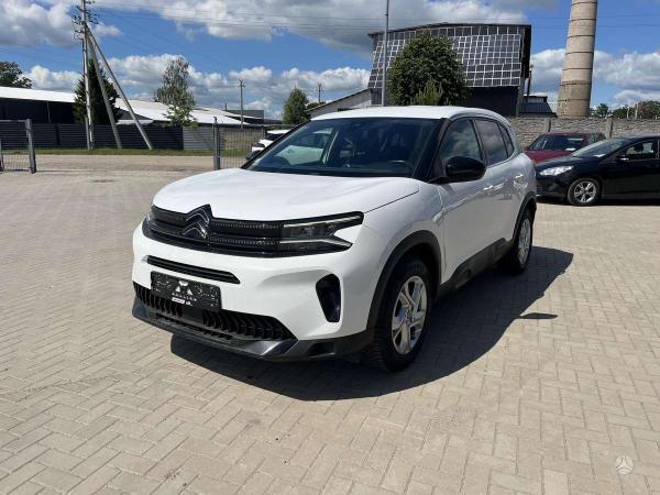 Белый Ситроен C5 Aircross 2022 в Таураге, объемом двигателя 1.50 л и пробегом 219 тыс. км за 11900 €, фото 7 на AUTOMOTO.COM.LV