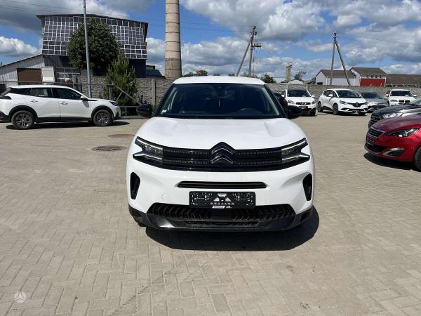 Белый Ситроен C5 Aircross 2022 в Таураге, объемом двигателя 1.50 л и пробегом 219 тыс. км за 11900 €, фото 8 на AUTOMOTO.COM.LV