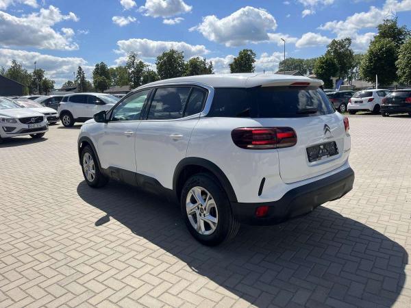 Белый Ситроен C5 Aircross 2022 в Таураге, объемом двигателя 1.50 л и пробегом 219 тыс. км за 11900 €, фото 10 на AUTOMOTO.COM.LV