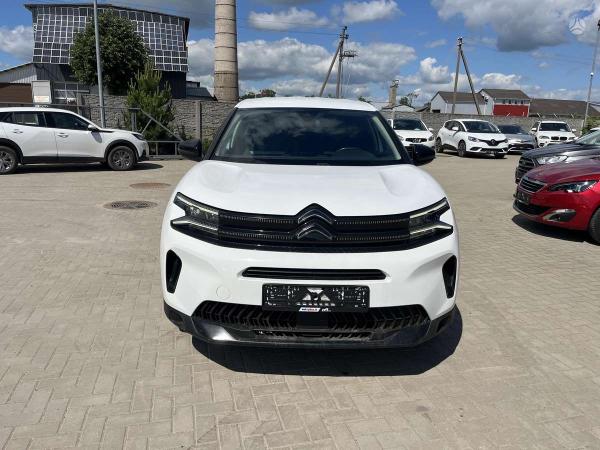 Белый Ситроен C5 Aircross 2022 в Таураге, объемом двигателя 1.50 л и пробегом 241 тыс. км за 11900 €, фото 2 на AUTOMOTO.COM.LV