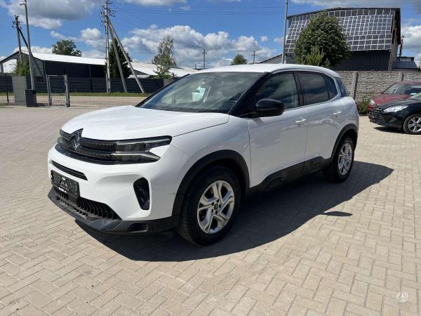 Белый Ситроен C5 Aircross 2022 в Таураге, объемом двигателя 1.50 л и пробегом 241 тыс. км за 11900 €, фото 4 на AUTOMOTO.COM.LV