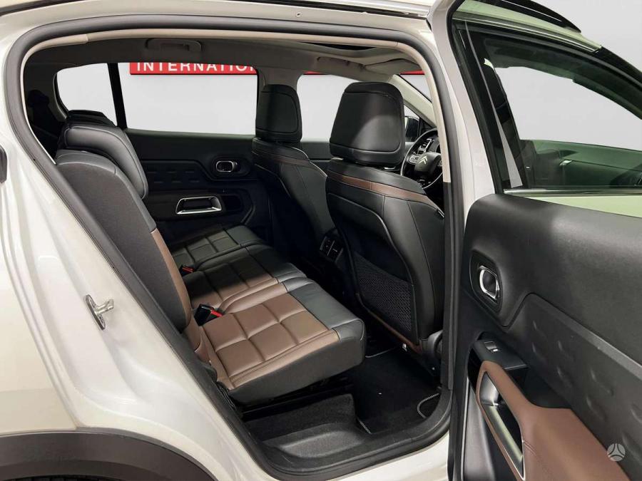 Белый Ситроен C5 Aircross 2022 в Мариямполе, объемом двигателя 1.60 л и пробегом 150 тыс. км за 17666 €, фото 21 на AUTOMOTO.COM.LV