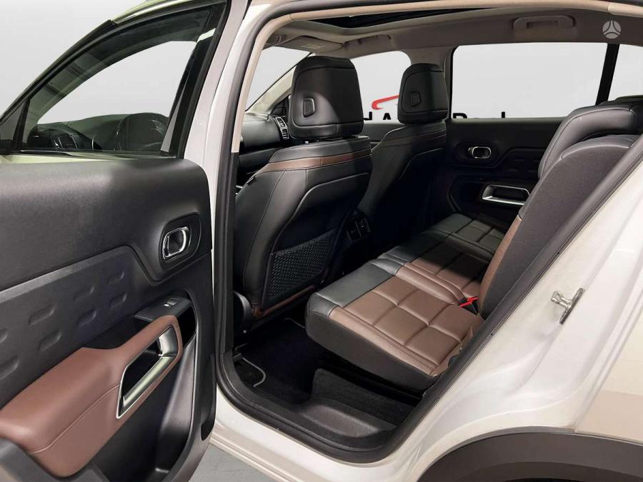 Белый Ситроен C5 Aircross 2022 в Мариямполе, объемом двигателя 1.60 л и пробегом 150 тыс. км за 17666 €, фото 24 на AUTOMOTO.COM.LV