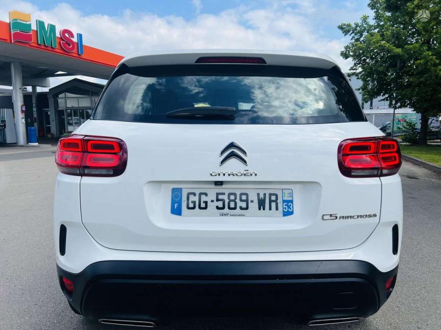 White Citroen C5 Aircross 2022 in Kaunas, with an engine capacity of 1.50 L and mileage of 225 thousand km for 10999 €, photo 13 on AUTOMOTO.COM.LV