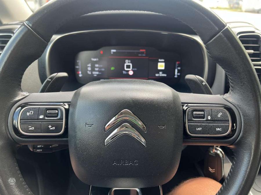 White Citroen C5 Aircross 2022 in Kaunas, with an engine capacity of 1.50 L and mileage of 225 thousand km for 10999 €, photo 36 on AUTOMOTO.COM.LV