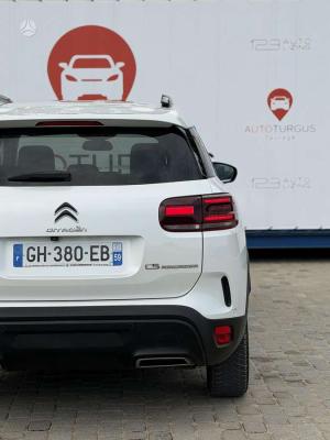 White Citroen C5 Aircross 2022 in Taurage, with an engine capacity of 1.50 L and mileage of 185 thousand km for 13400 €, photo 23 on AUTOMOTO.COM.LV