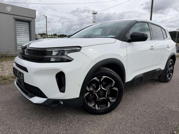 Белый Ситроен C5 Aircross 2022 в Вильнюс, объемом двигателя 1.50 л и пробегом 217 тыс. км за 13990 €, фото 2 на AUTOMOTO.COM.LV