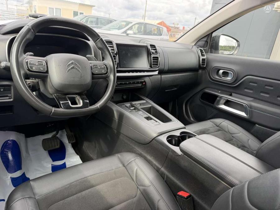 Белый Ситроен C5 Aircross 2022 в Вильнюс, объемом двигателя 1.50 л и пробегом 217 тыс. км за 13990 €, фото 14 на AUTOMOTO.COM.LV