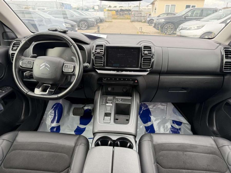 Белый Ситроен C5 Aircross 2022 в Вильнюс, объемом двигателя 1.50 л и пробегом 217 тыс. км за 13990 €, фото 17 на AUTOMOTO.COM.LV