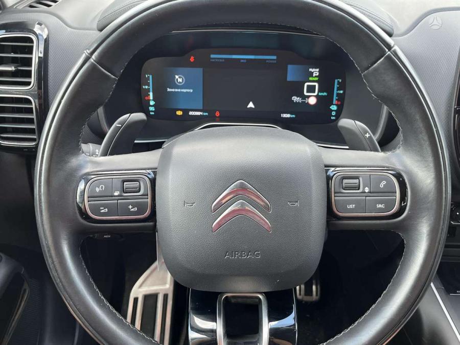 Белый Ситроен C5 Aircross 2022 в Таураге, объемом двигателя 1.60 л и пробегом 201 тыс. км за 12300 €, фото 16 на AUTOMOTO.COM.LV