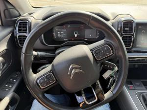 White Citroen C5 Aircross 2022 in Taurage, with an engine capacity of 1.20 L and mileage of 125 thousand km for 11737 €, photo 25 on AUTOMOTO.COM.LV