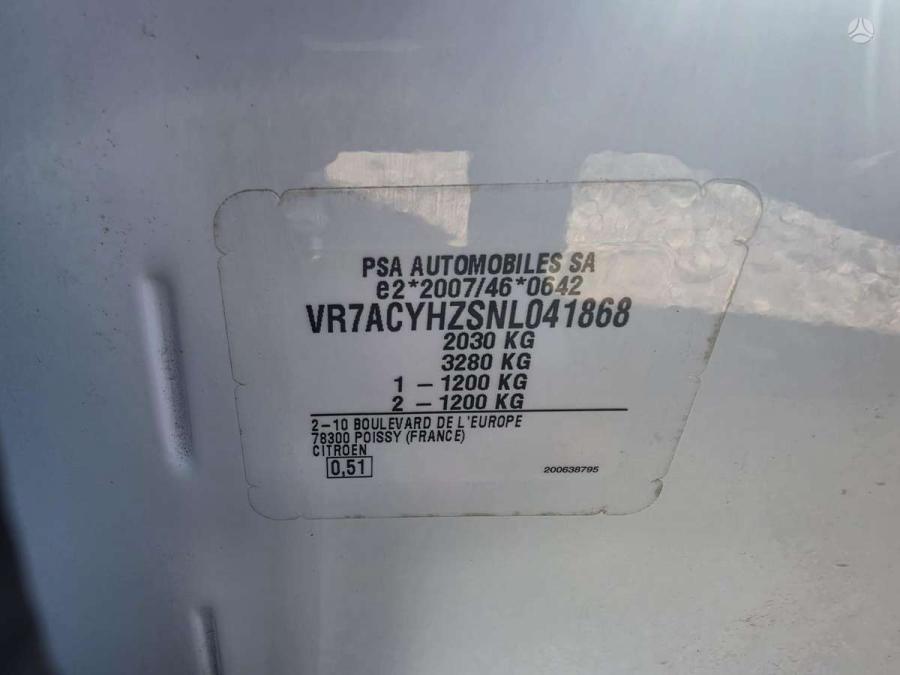 White Citroen C5 Aircross 2022 in Vilnius, with an engine capacity of 1.50 L and mileage of 144 thousand km for 16093 €, photo 19 on AUTOMOTO.COM.LV