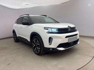White Citroen C5 Aircross 2022 in Vilnius, with an engine capacity of 1.20 L and mileage of 99 thousand km for 17425 €, photo 5 on AUTOMOTO.COM.LV