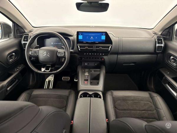 Белый Ситроен C5 Aircross 2022 в Вильнюс, объемом двигателя 1.60 л и пробегом 74 тыс. км за 20330 €, фото 10 на AUTOMOTO.COM.LV