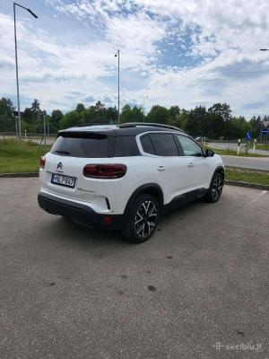 Белый Ситроен C5 Aircross 2022 в Вильнюс, объемом двигателя 1.50 л и пробегом 261 тыс. км за 11100 €, фото 5 на AUTOMOTO.COM.LV