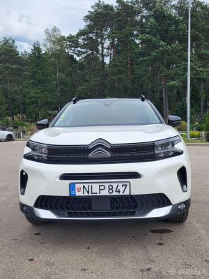 Белый Ситроен C5 Aircross 2022 в Вильнюс, объемом двигателя 1.50 л и пробегом 261 тыс. км за 11100 €, фото 8 на AUTOMOTO.COM.LV