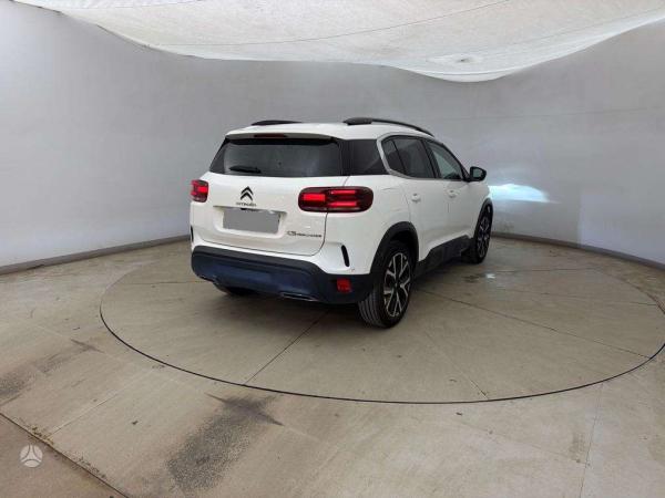 Balts Citroen C5 Aircross 2022 Viļņa, ar dzinēja tilpumu 1.20 L un nobraukumu 82 tūkst. km par 17535 €, foto 3 vietnē AUTOMOTO.COM.LV