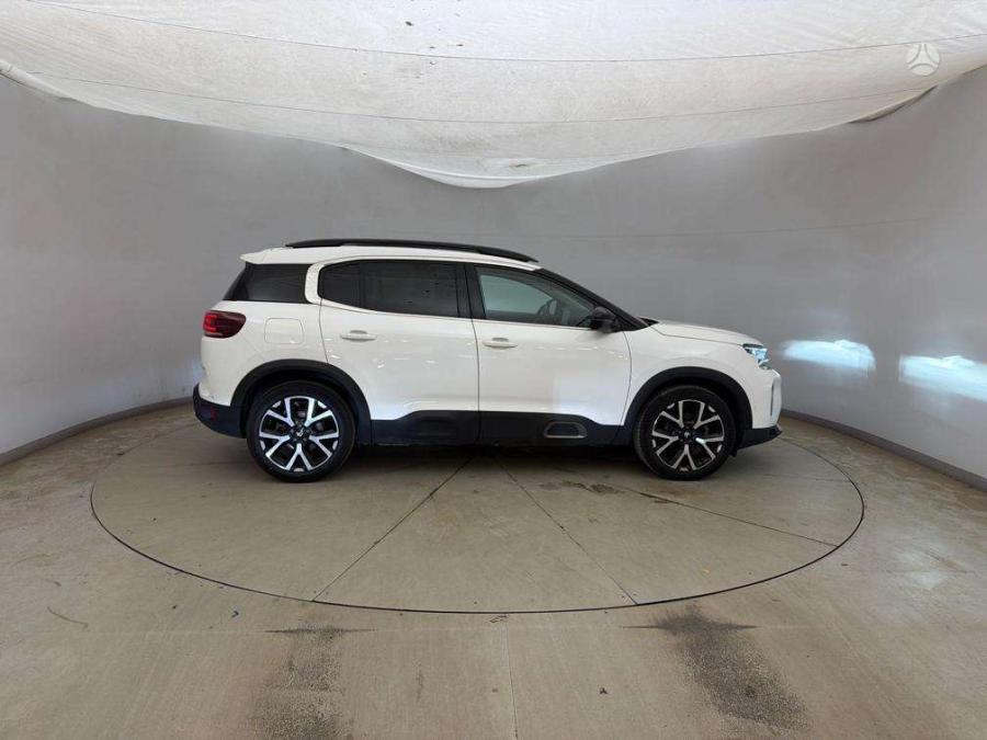 Balts Citroen C5 Aircross 2022 Viļņa, ar dzinēja tilpumu 1.20 L un nobraukumu 82 tūkst. km par 17535 €, foto 4 vietnē AUTOMOTO.COM.LV