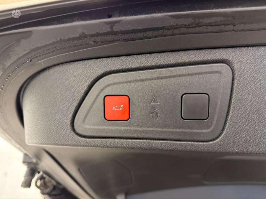 Balts Citroen C5 Aircross 2022 Viļņa, ar dzinēja tilpumu 1.20 L un nobraukumu 82 tūkst. km par 17535 €, foto 18 vietnē AUTOMOTO.COM.LV