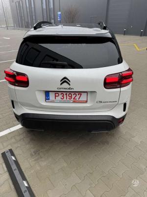 Balts Citroen C5 Aircross 2023 Viļņa, ar dzinēja tilpumu 1.50 L un nobraukumu 251 tūkst. km par 16577 €, foto 6 vietnē AUTOMOTO.COM.LV