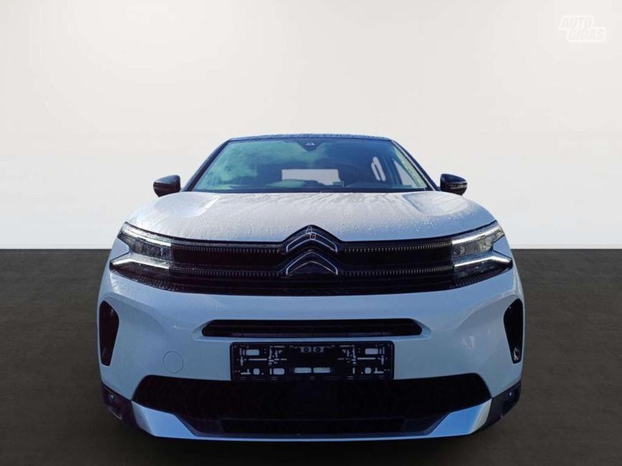 Balts Citroen C5 Aircross 2023 Kauņa, ar dzinēja tilpumu 1.20 L un nobraukumu 10 tūkst. km par 22997 €, foto 4 vietnē AUTOMOTO.COM.LV