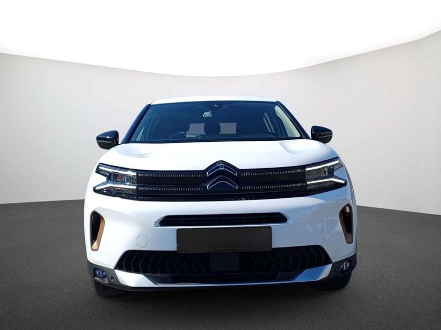 White Citroen C5 Aircross 2023 in Kaunas, with an engine capacity of 1.20 L and mileage of 35 thousand km for 22379 €, photo 5 on AUTOMOTO.COM.LV