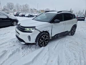 Balts Citroen C5 Aircross 2023 Tauragė, ar dzinēja tilpumu 1.50 L un nobraukumu 7 tūkst. km par 10900 €, foto  vietnē AUTOMOTO.COM.LV