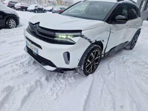 Balts Citroen C5 Aircross 2023 Tauragė, ar dzinēja tilpumu 1.50 L un nobraukumu 7 tūkst. km par 10900 €, foto 4 vietnē AUTOMOTO.COM.LV