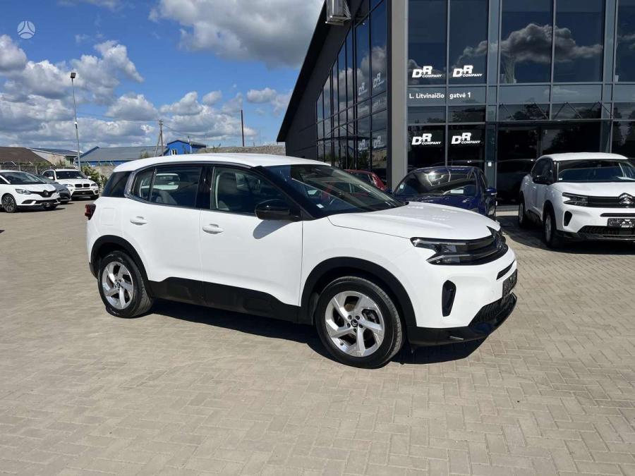 Balts Citroen C5 Aircross 2023 Tauragė, ar dzinēja tilpumu 1.50 L un nobraukumu 194 tūkst. km par 12400 €, foto 1 vietnē AUTOMOTO.COM.LV
