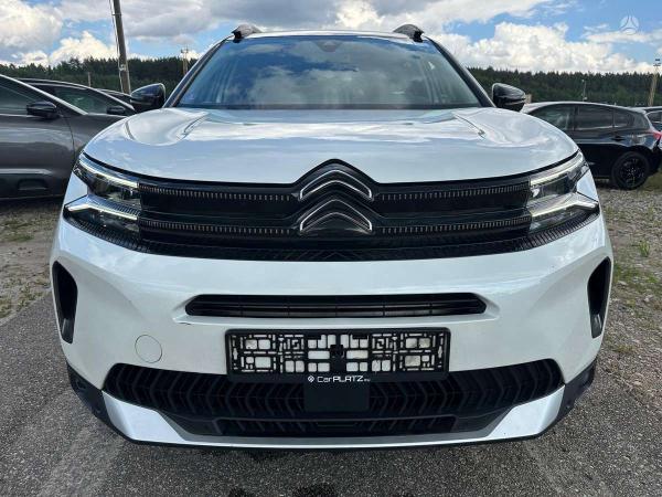 Белый Ситроен C5 Aircross 2023 в Вильнюс, объемом двигателя 1.20 л и пробегом 108 тыс. км за 17700 €, фото 3 на AUTOMOTO.COM.LV