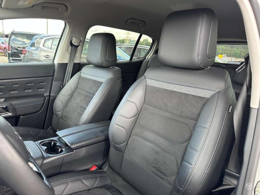 Balts Citroen C5 Aircross 2023 Viļņa, ar dzinēja tilpumu 1.20 L un nobraukumu 108 tūkst. km par 17700 €, foto 15 vietnē AUTOMOTO.COM.LV