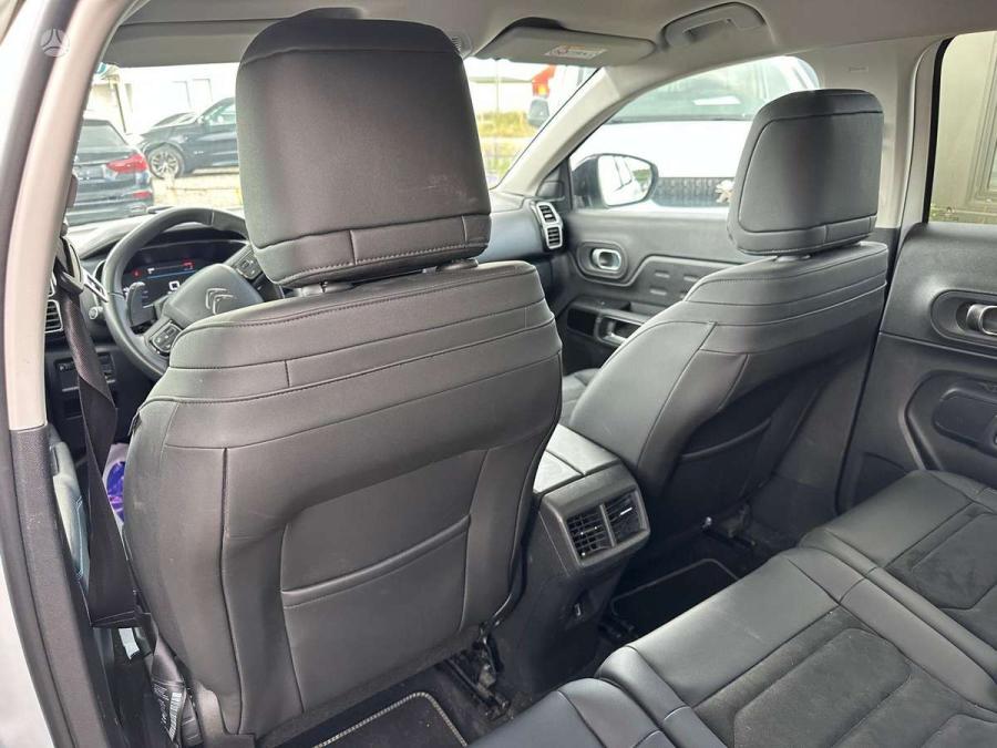 Balts Citroen C5 Aircross 2023 Viļņa, ar dzinēja tilpumu 1.20 L un nobraukumu 108 tūkst. km par 17700 €, foto 18 vietnē AUTOMOTO.COM.LV