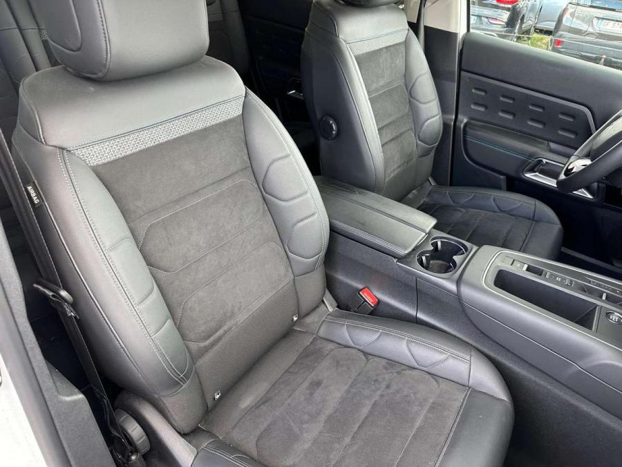 Balts Citroen C5 Aircross 2023 Viļņa, ar dzinēja tilpumu 1.20 L un nobraukumu 108 tūkst. km par 17700 €, foto 26 vietnē AUTOMOTO.COM.LV