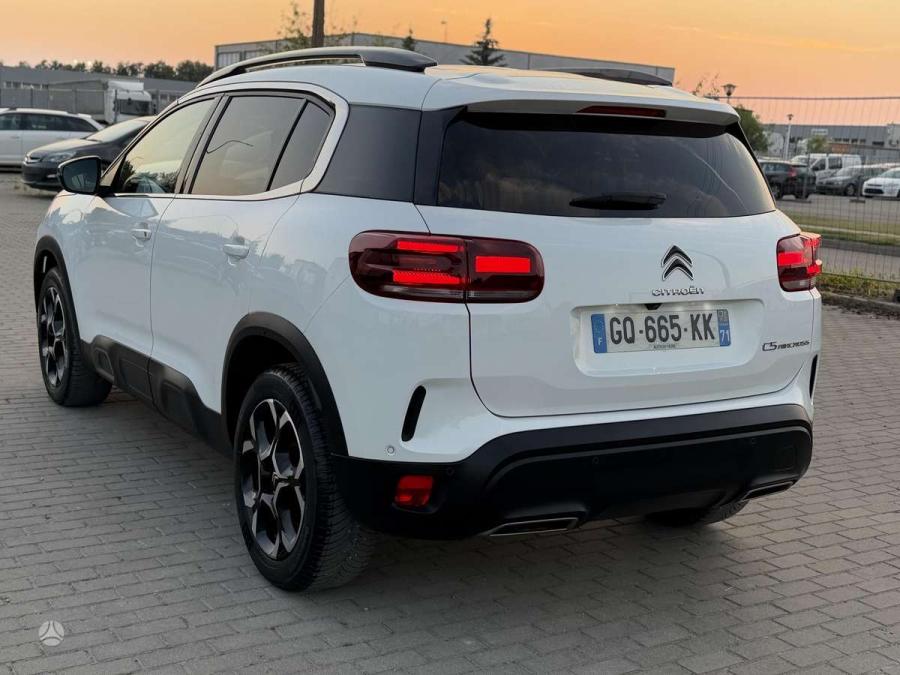 Белый Ситроен C5 Aircross 2023 в Мариямполе, объемом двигателя 1.20 л и пробегом 117 тыс. км за 17182 €, фото 14 на AUTOMOTO.COM.LV
